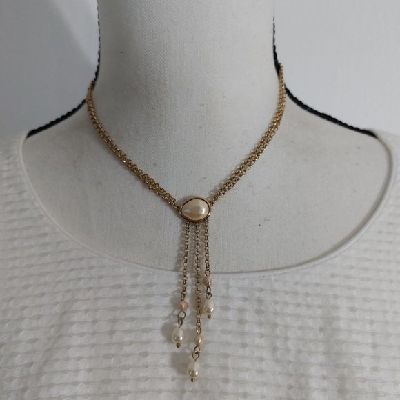 Liz Claiborne | Jewelry | Vintage Signed Lc Liz Clairborne Dainty ...
